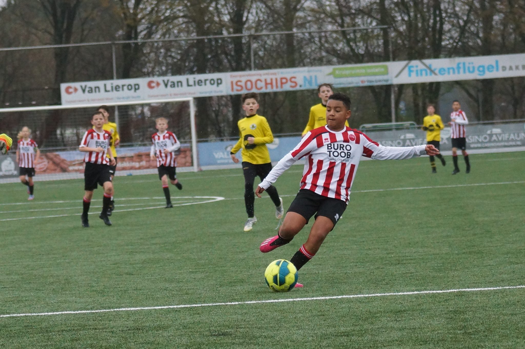 Alphense Boys o21 wint van FC Den Bosch o21 en leeft nog | Alphense Boys
