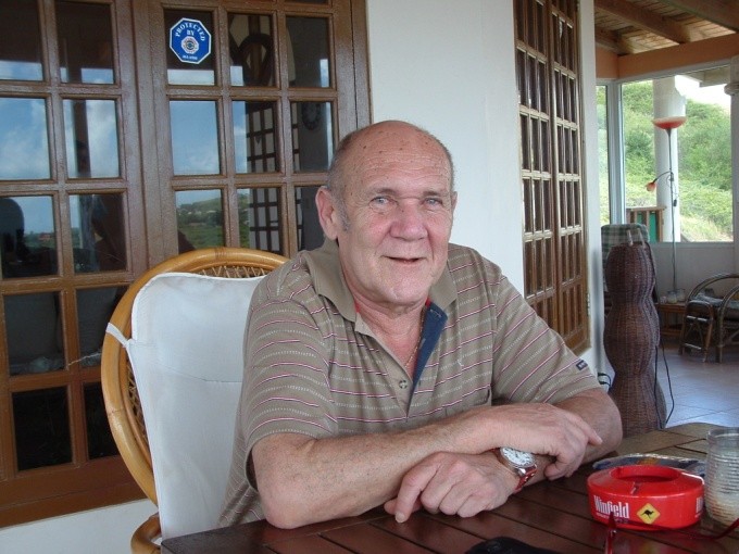 In memoriam: Percy Douglas | Alphense Boys